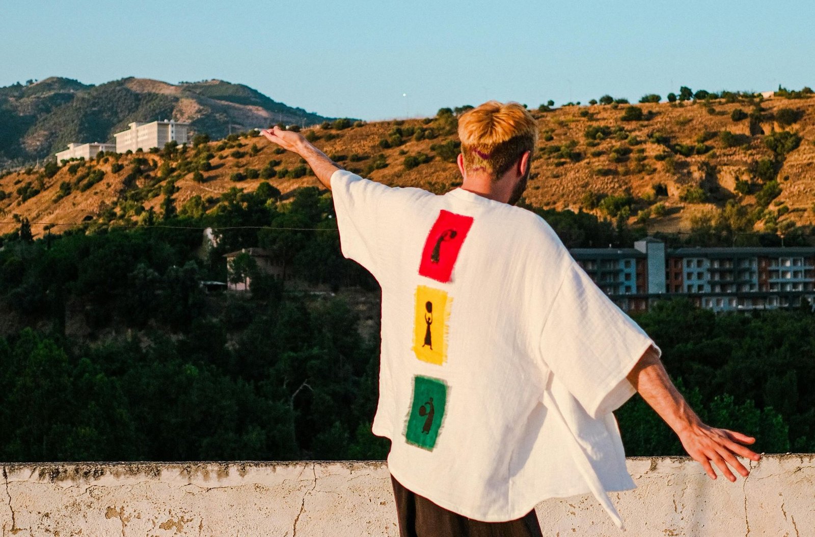 Tai Chi Academy Manchester | We help people be the CALM amidst the CHAOS.